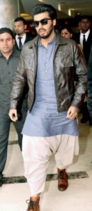 8 Types Of Dhotis And 13 Different Styles Of Wearing It – The Ultimate ...